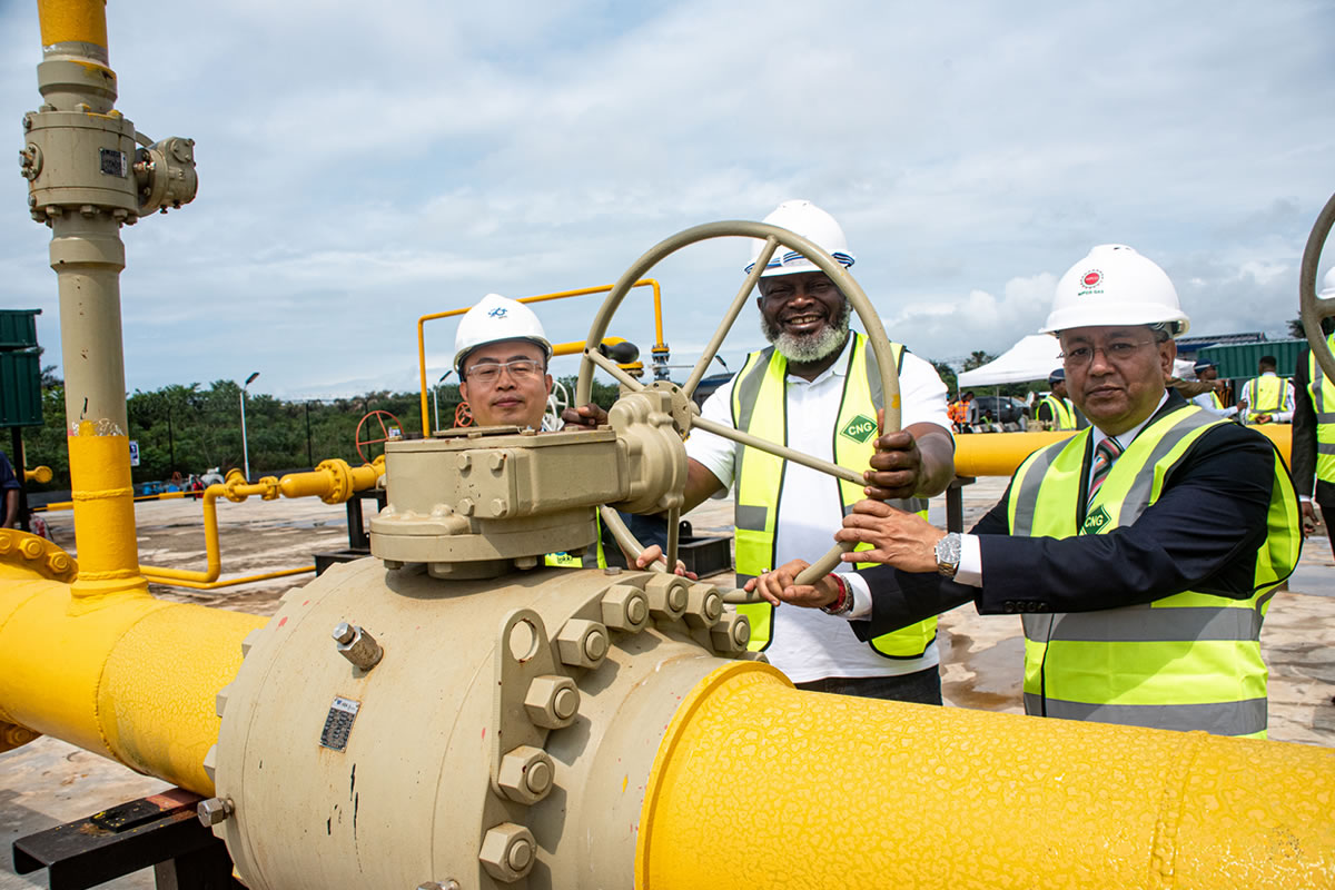 LCGS V - NIPCO GAS LTD.